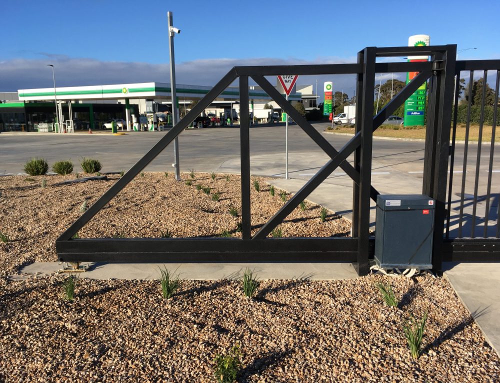 The Purpose Of Armco Barriers - Diamond Fence (Aust) Pty Ltd